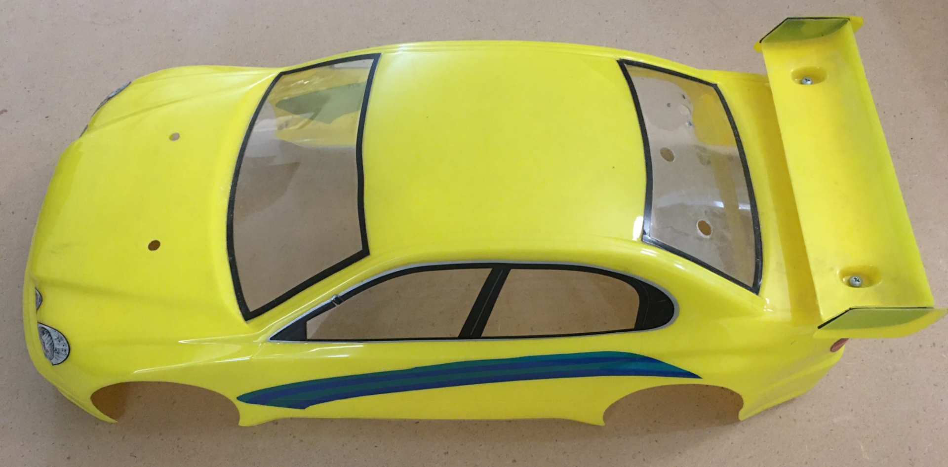 GoRC Canada. Tamiya TT-01 Lexus Yellow 1/10 Body (refurb)