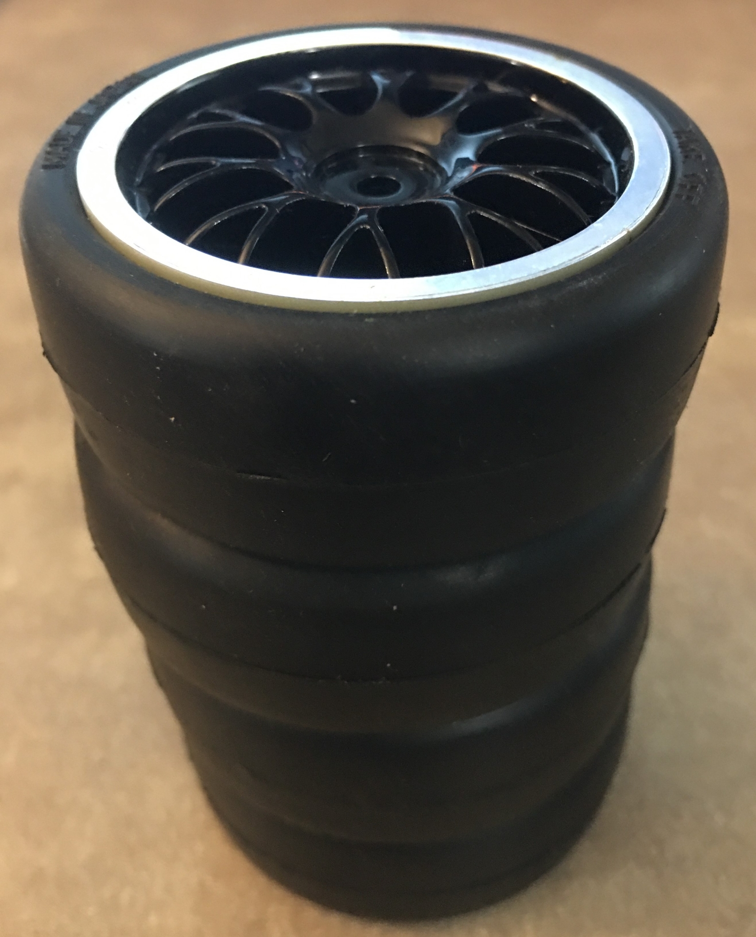 GoRC Canada. Take-Off 24mm Slicks with Inserts on Speed Mind BS Mech ...